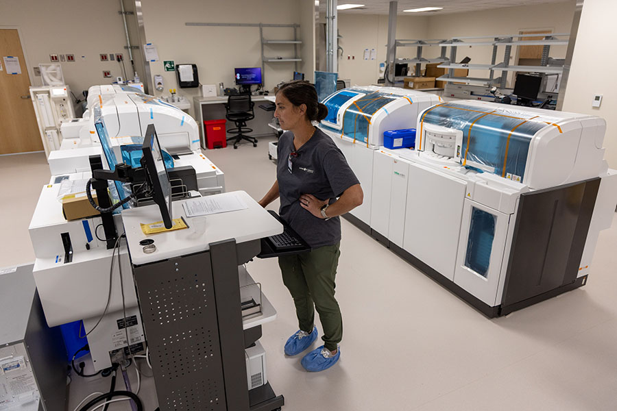 New Roper St. Francis Berkeley Hospital lab adds more than 2,000 square ...